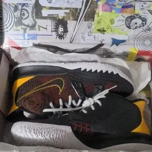 Nike | Shoes | Kyrie 7 Raygun Ds Og All New In Original Box Size 1 ...